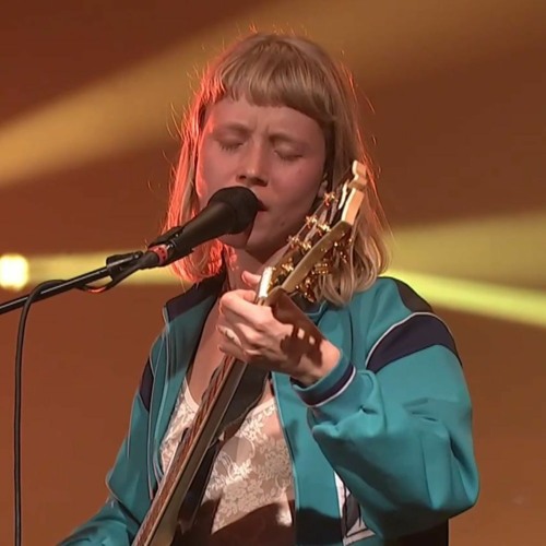 Stream Acrobat - Angel Olsen (Alice Phoebe Lou Cover) by MellowDrain ...