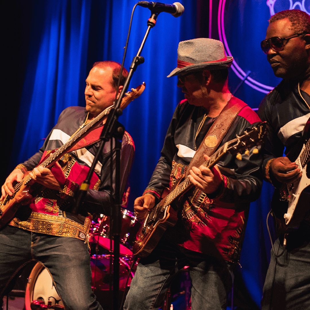 Stream The African Bass Lesson - Edd Bateman by World Music Method ...