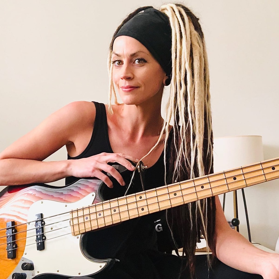 Stream Tanya O'Callaghan (Whitesnake bassist) - THE FULL 26 MIN CONVO ...