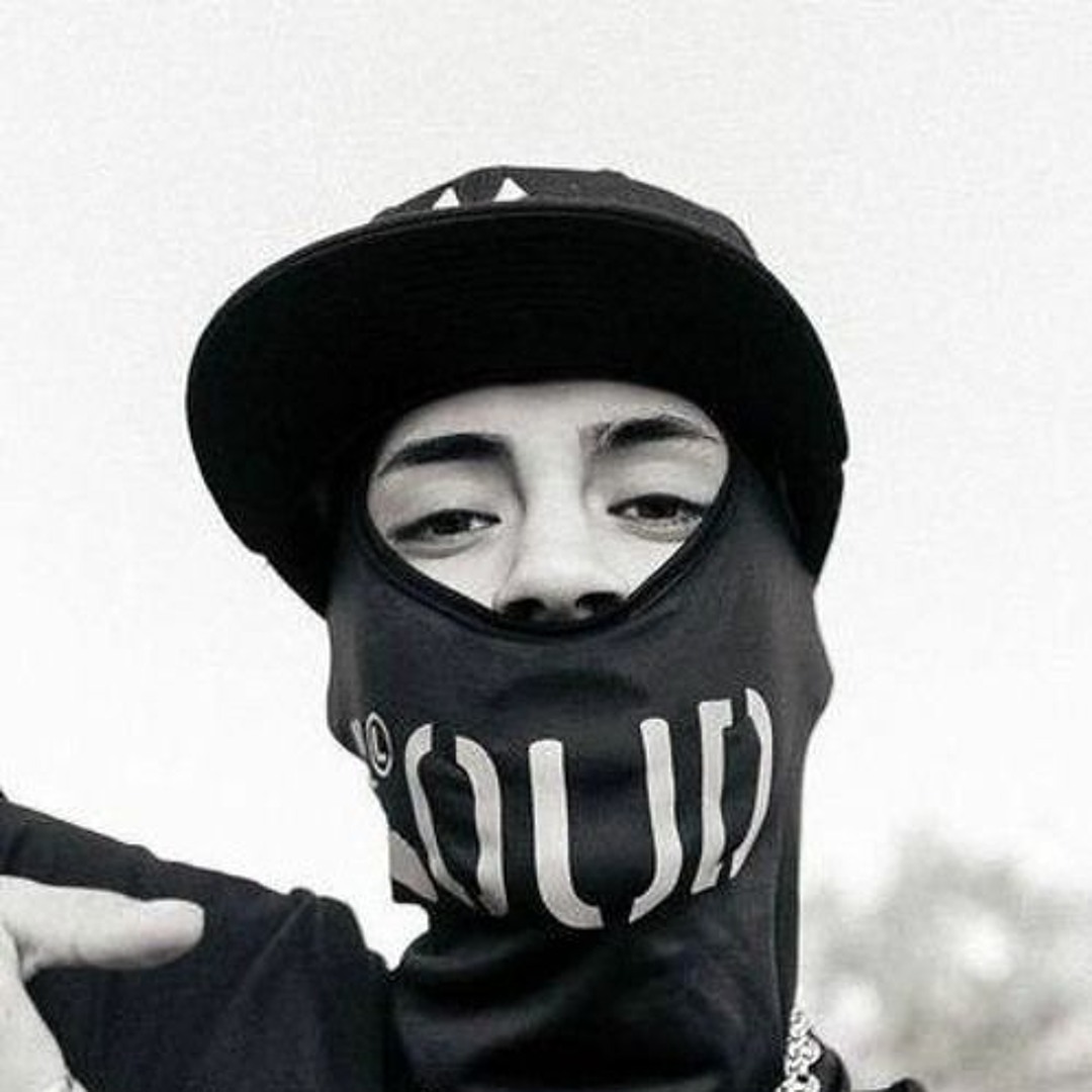 Stream Cris MJ - UNA NOCHE EN MEDELLÍN - James Hype Edit by James Hype ...