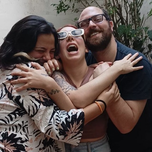 Stream Vera Ferrari y 36 preguntas para enamorarse de un extraño by ...