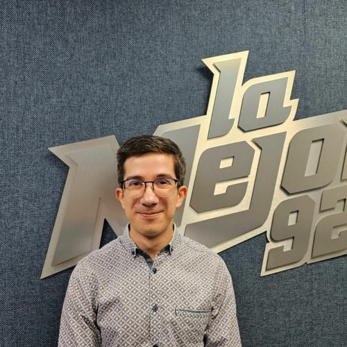 Stream Importante la hidratación con agua, frutas y verduras, no ...