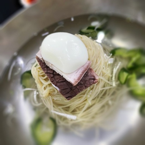Stream SoMuN ChIcKeN KeBaB iS bEsT iN tRoY kEbAb by PanVesy | Listen ...