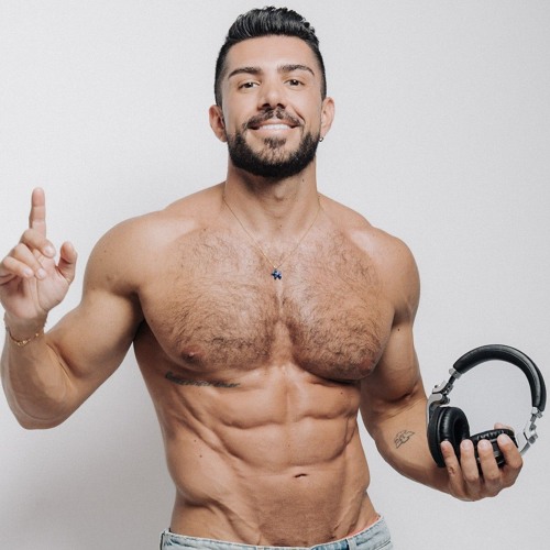 Stream Queen Artist Asia | Listen to ★ Manuel Coby ★ playlist online ...