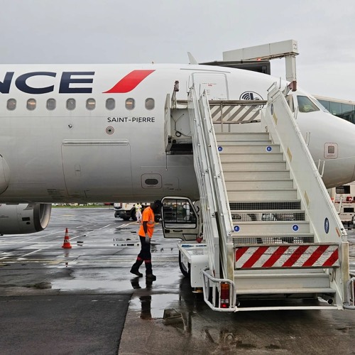 Stream Vol inaugural A320 Air France by RCI | Listen online for free on ...