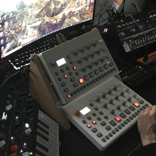 Stream Tyttt(Model Cycles + Sample) by Model Hz | Listen online for ...