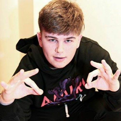 Stream Max ThaDemon - Double Baccin (Bass Boosted) by 👻 | Listen online ...