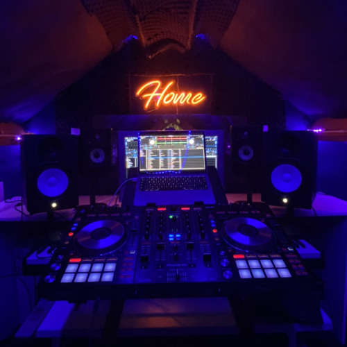 Stream GROOVY TECHNO MIX by BENNU | UNNEB | Listen online for free on ...