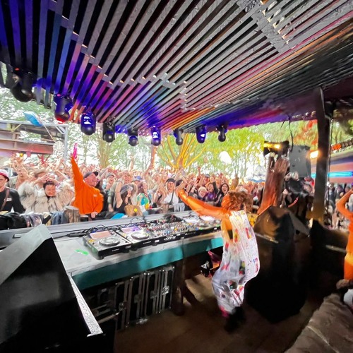 Stream Joyce Muniz At Fusion Festival @Panne Eichel Bachstelzen by ... Stream Joyce Muniz At Fusion Festival @Panne Eichel Bachstelzen by ...