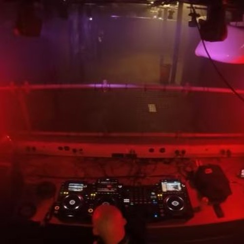 Stream Headland x T-Man x SP:MC x Strategy | HIT & RUN by Walo | Listen ...