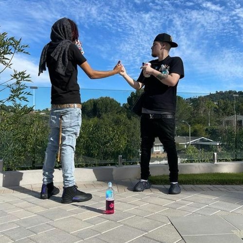 Stream YEAT - Lyke Us (feat. SeptembersRich) [prod. SKY] Slowed ...