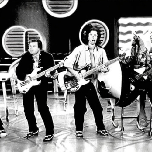 Stream a word please..? by graham everett | Listen online for free on ...