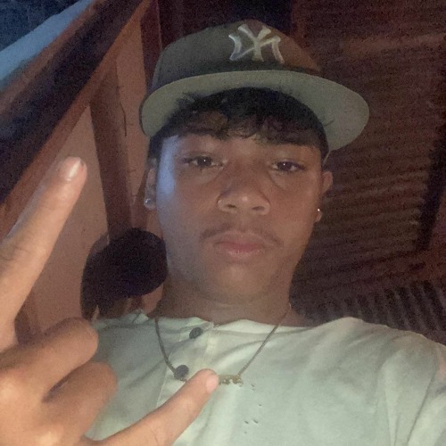 Stream 🎵Baby dont go🎵 by MiKey jOHn | Listen online for free on SoundCloud