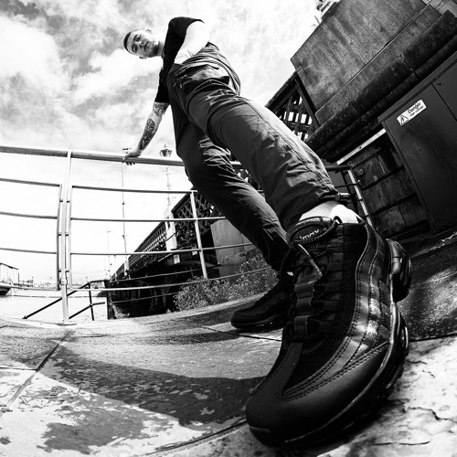 Stream ADDICTED TO YOU [RADIO EDIT] by Reece Foster | Listen online for ...