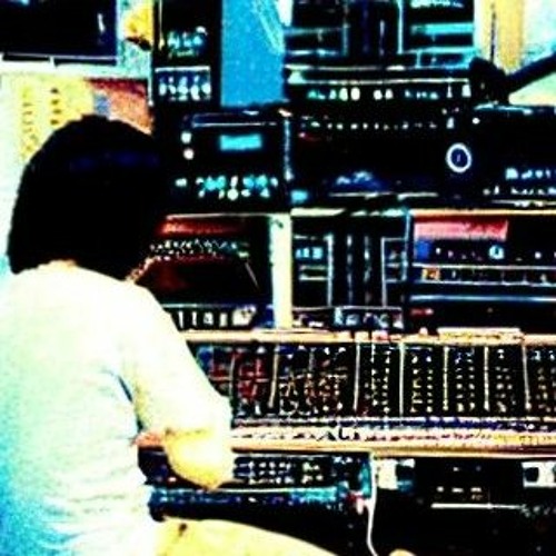 Stream Robotic - Bit 1980 X2 Walk by Pauli Laine | Listen online for free on SoundCloud