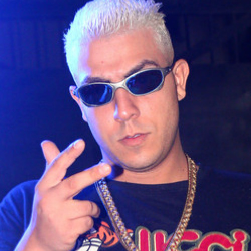 Mc RAFA 22 - ( DJ Menor ) - Medley 2025 - Listen to music