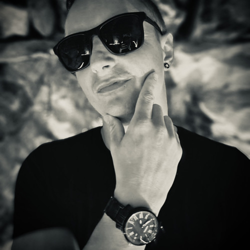 Stream first Time on 4 Decks by Andrew Smiley | Listen online for free ...