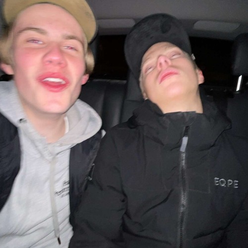 Stream Hugo Lindman | Listen to RLN och sommar playlist online for free ...