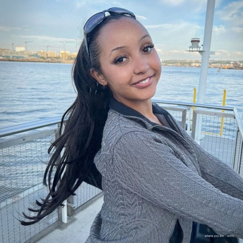 Stream where you are - remix by viuk | Listen online for free on SoundCloud