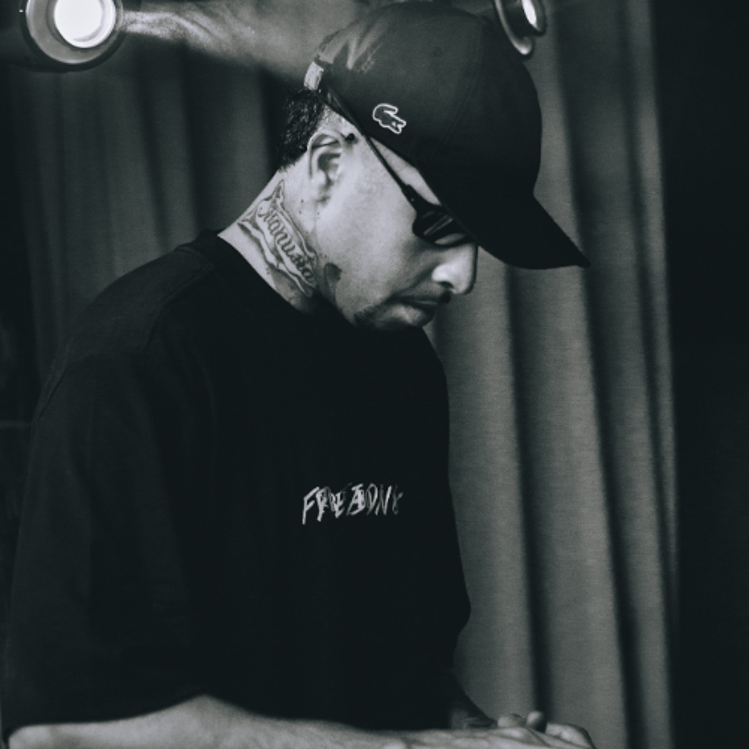 Stream MTG - AJOELHOU VAI TER QUE MAMA - MC MANEIRINHO , MC GW, MC SACI ...