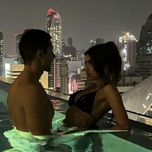 Stream SINAIS🪬-(C/YAMI DANIEL) by JAY BEEZY | Listen online for free on SoundCloud