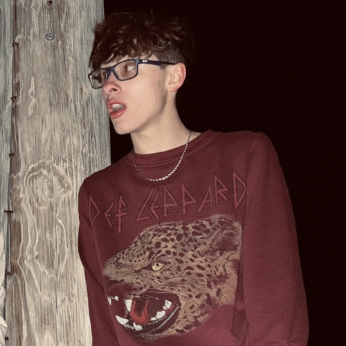 Stream Tell Em Remix (Prod. Joostu) by YUNG GRIEF | Listen online for ...