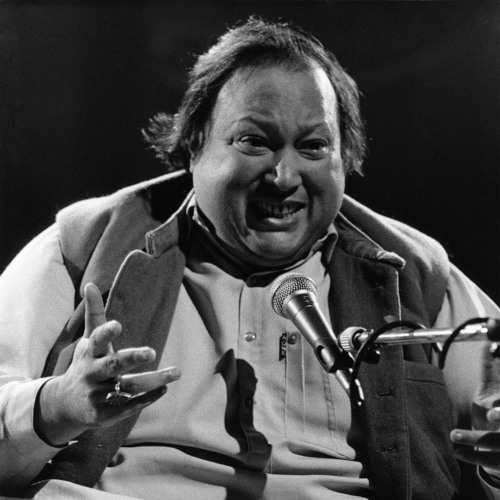 Stream Aastan Hai Yeh Kis Shah-E-Zeshan Ka Ustad Nusrat Fateh Ali Khan ...
