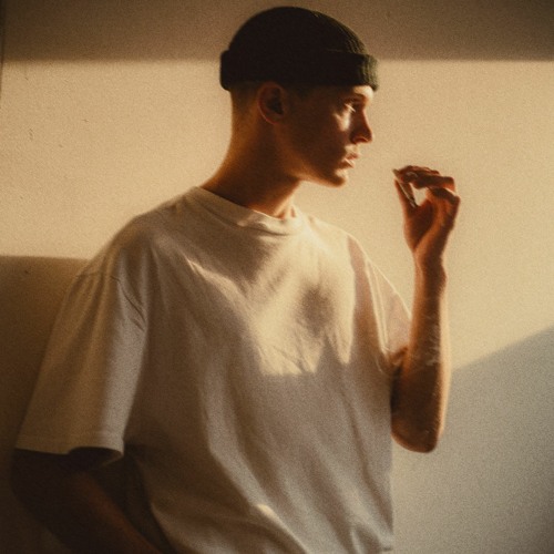 Stream daylight remix (David Kushner) by Harley Blake | Listen online ...