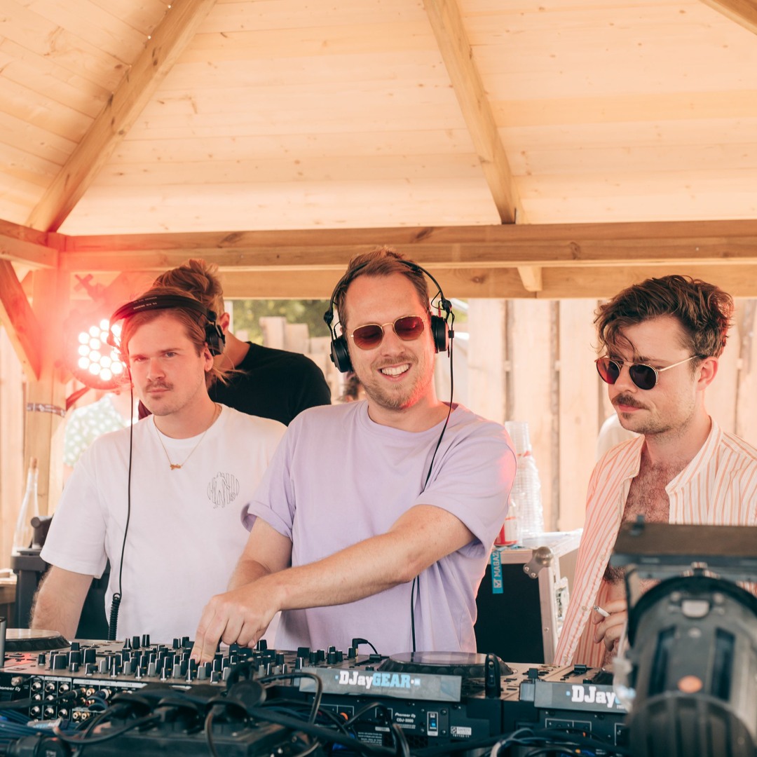 Stream Depth Over Distance - Lago Lago 2022 by Lago Lago | Listen ...