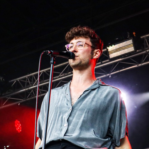 Stream Interview - Dries van der Schueren (Oproer) over 'Dreamer On A ...