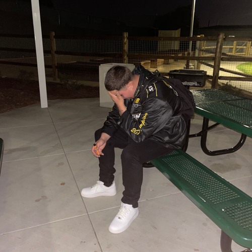 Stream Demons in the Mirror (prod. Viper) by Sleepy Ben | Listen online ...