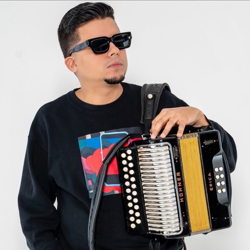 Stream RickyD15 | Listen to Max Banda (Enero 2025) playlist online for ...