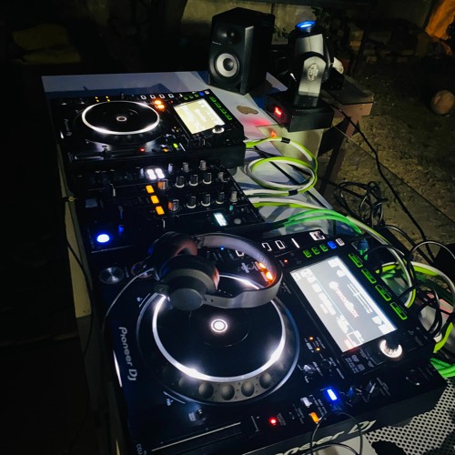 Stream Sesion 2 Dj Ariel Vasquez Abril 2024.WAV by Ariel VasQuez ...
