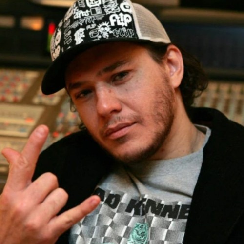 Stream Charlie Brown Jr - NOVO MUNDO (DJ MM Bootleg Mix 2023) by ...