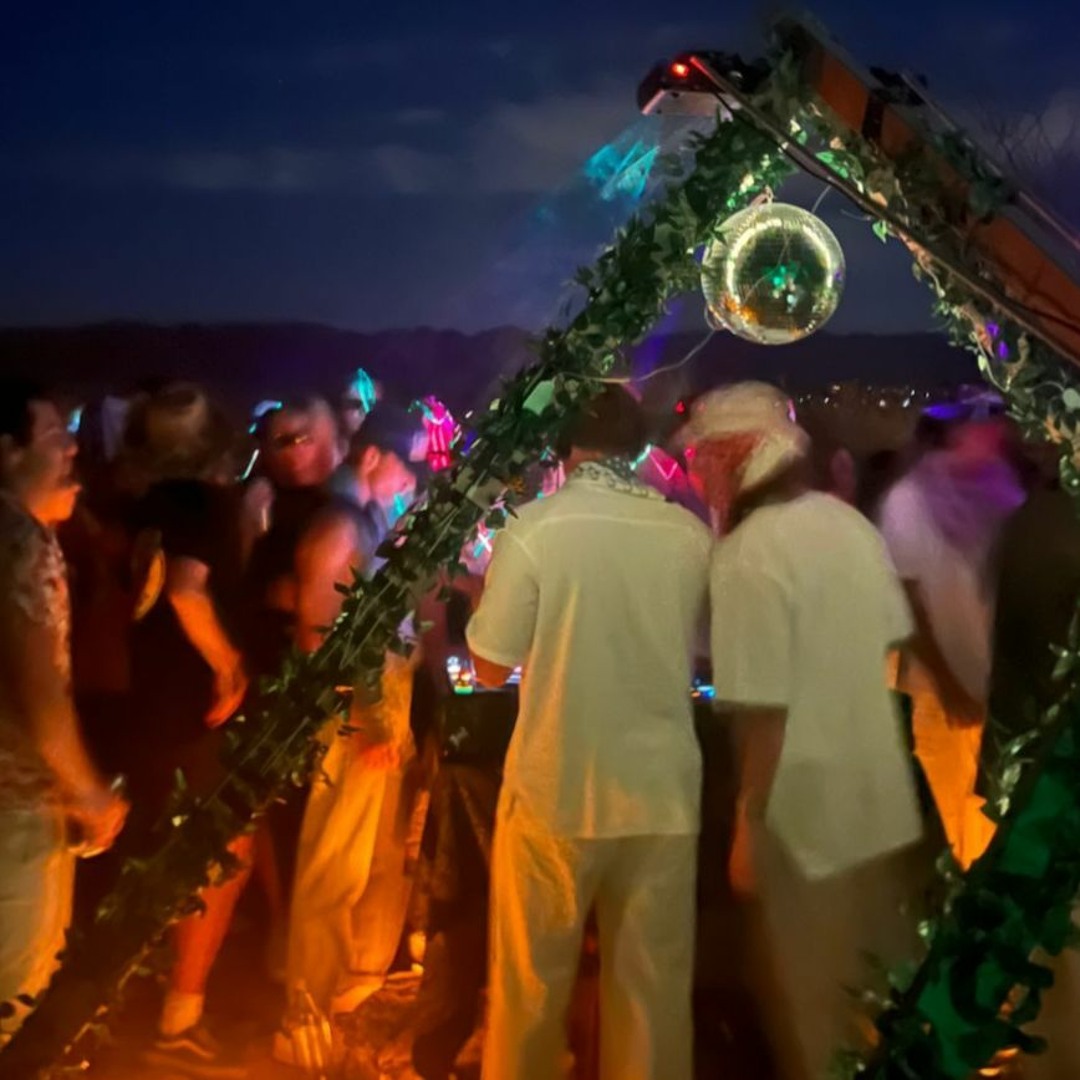 Stream Gkat b2b Rippy (Live In Joshua Tree) by Gkat | Listen online for ...