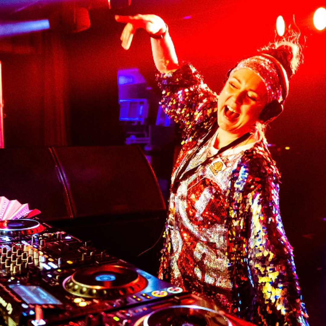 Stream Gala - Freed From Desire (Lizzie Curious peaktime remix) by ...