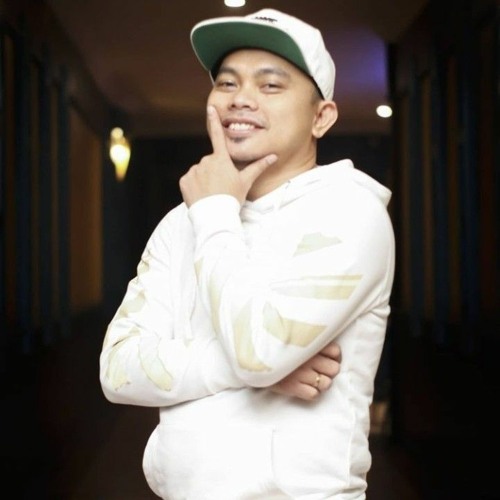 Stream DJ MP KITA MALAM NIH LAGI DJ AMROY 10 AGUSTUS 2022 MP CLUB ...