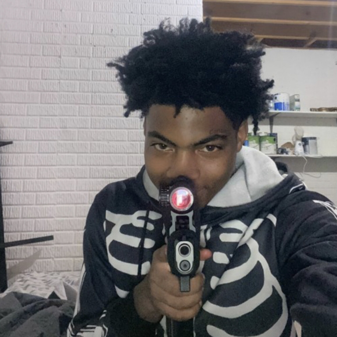 Stream WinnT3rS | Listen to LAZER DIM 700 Playlist playlist online for ...