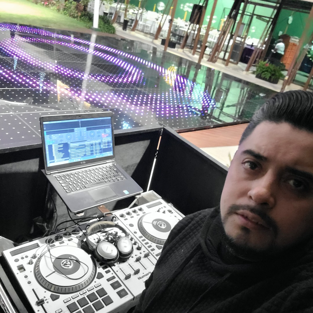 Stream Pop Latino Mix by Cesar Barajas Dj | Listen online for free on ...