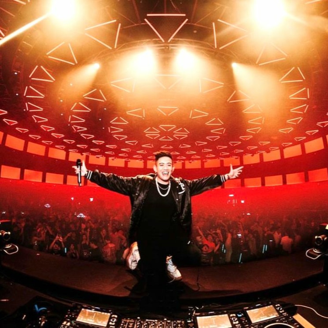 Stream JOERU | Listen to 中文 DJ 版🇨🇳🥮 playlist online for free on SoundCloud