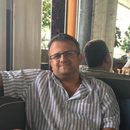 Stream Entrevista com o gaúcho Alexandre Trespach Nenes que vive na ...