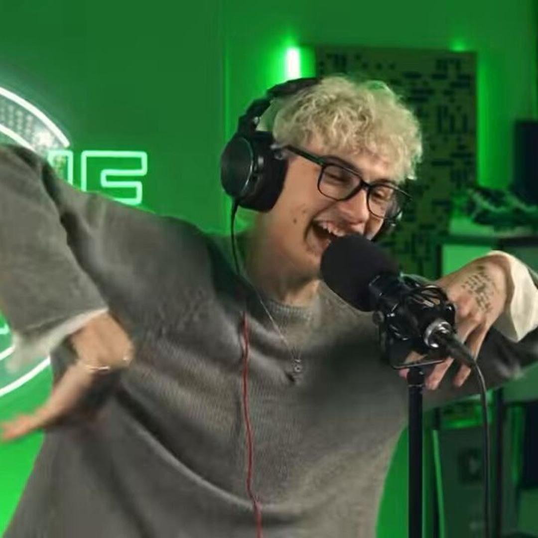 Stream Glaive ~ victoria beckham freestyle @1glaive by paatricc ...