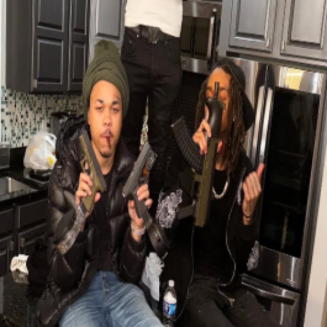 Stream @tay4on @holdupslat @lameislamelmao1 @rjayog & @juggmyslatt ...