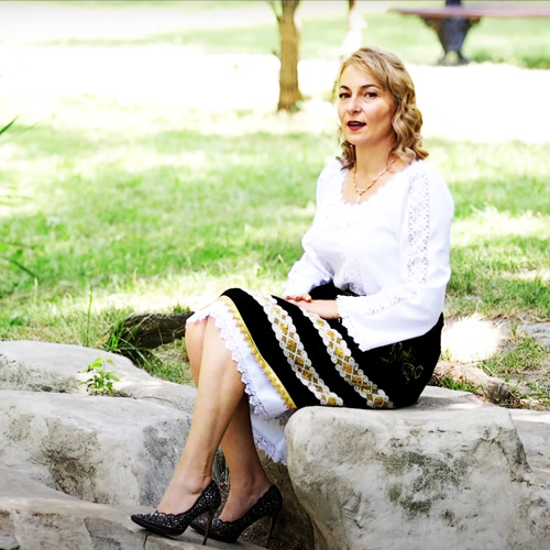 Stream Am Si Baiat, Am Si Fata by Daniela Frunza | Listen online for ...