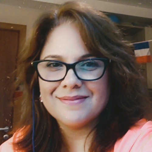 Stream Jingle Dia do Professor by Andréa Tierno Bueno | Listen online ...