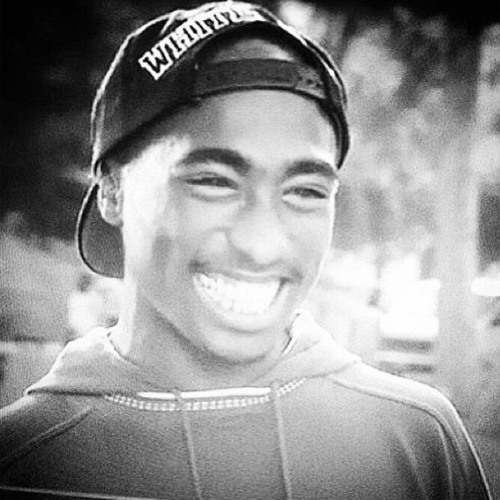 2pac Shakur Smiling