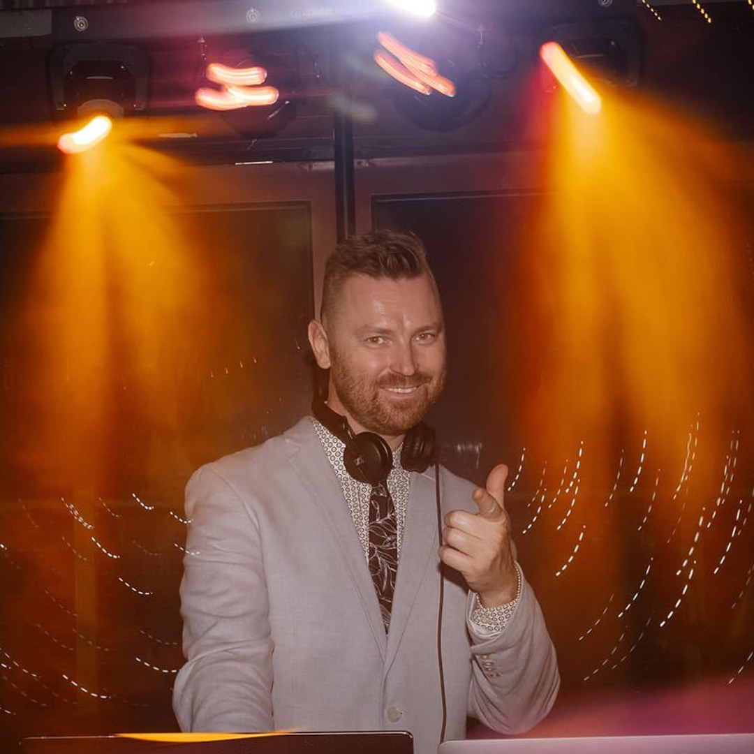 Stream Top 40 & Classics Mix - DJ Dan by Spinning Disc Entertainment ...