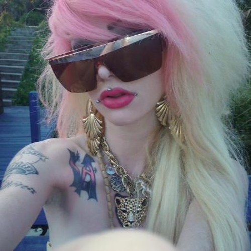 Stream AMOR HILTON - LGFU W/ J Bigga by pussysugar | Listen online for ...