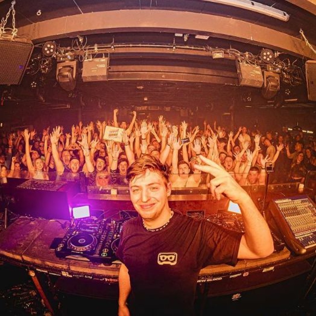 Stream Gloria Estefan & Miami Sound Machine - Conga (RetroVision Remix ...