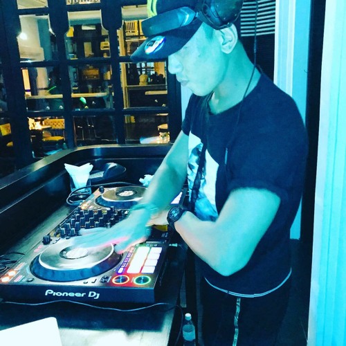 Stream Dr. Dre Ft. Snoop Dogg X Wiz Khalifa Vs French Montana - Still ...